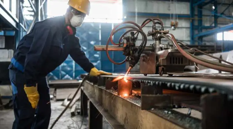 CNC Plasma vs Waterjet: A Cutting Machine Comparison